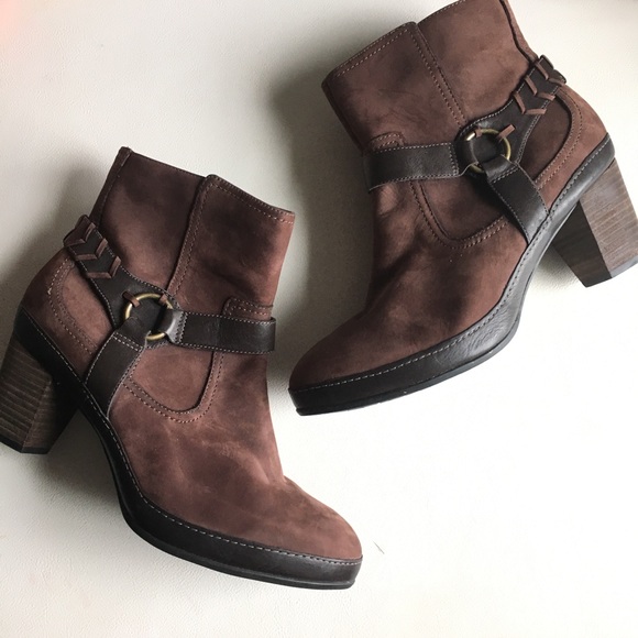 Clarks | Shoes | Clarks Artisan Buckle Brown Leather Ankle Boots | Poshmark